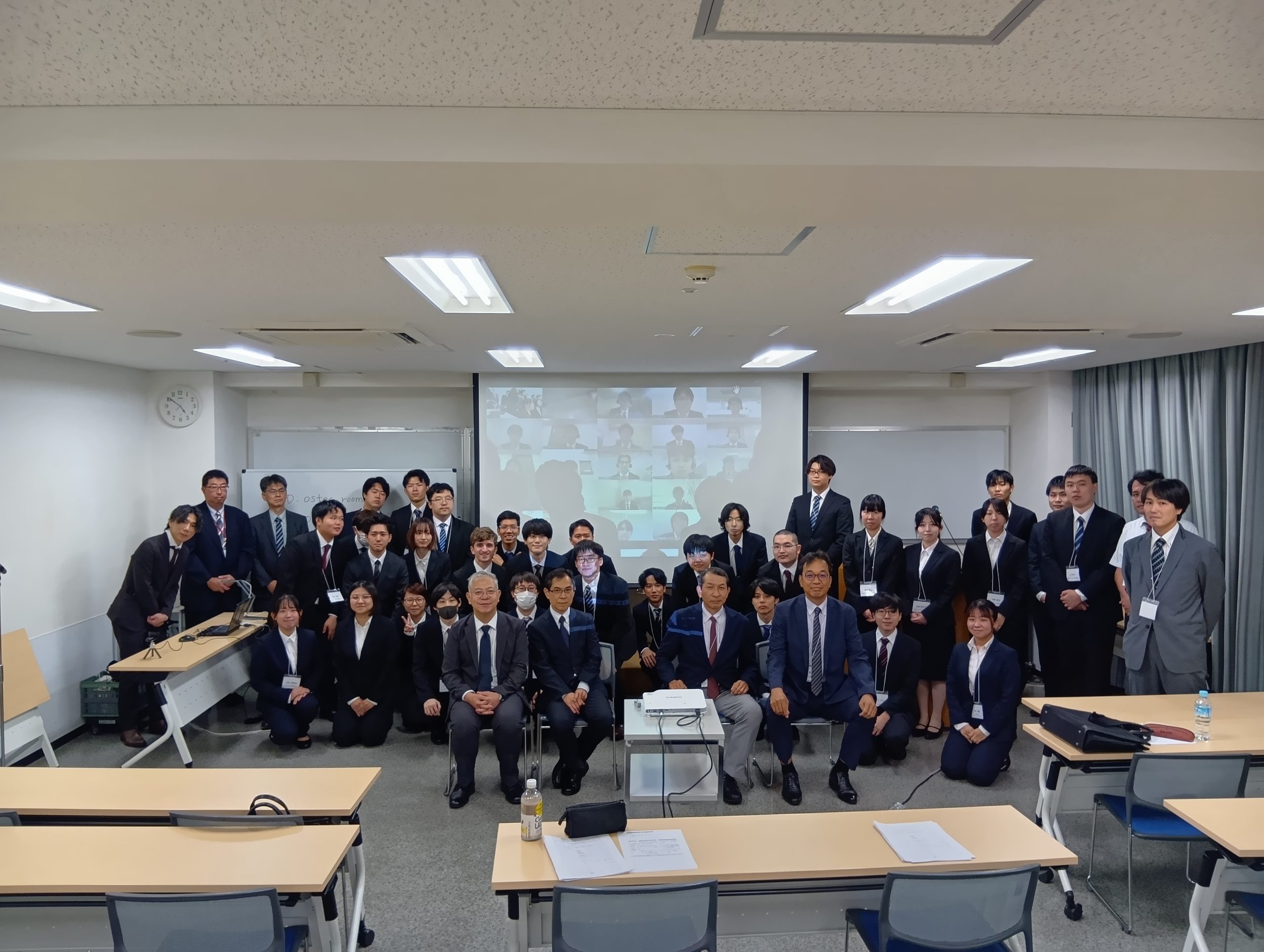 0930第18期新人研修 発表会＆修了式 - イベント一覧 - KEIS 関西電子情報産業協同組合